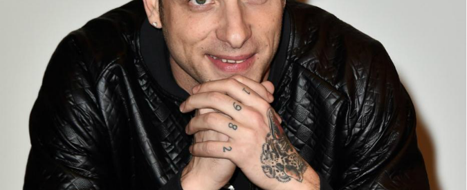 Clementino confessa: "Schiavo della cocaina. Ero strafatto in casa da ...