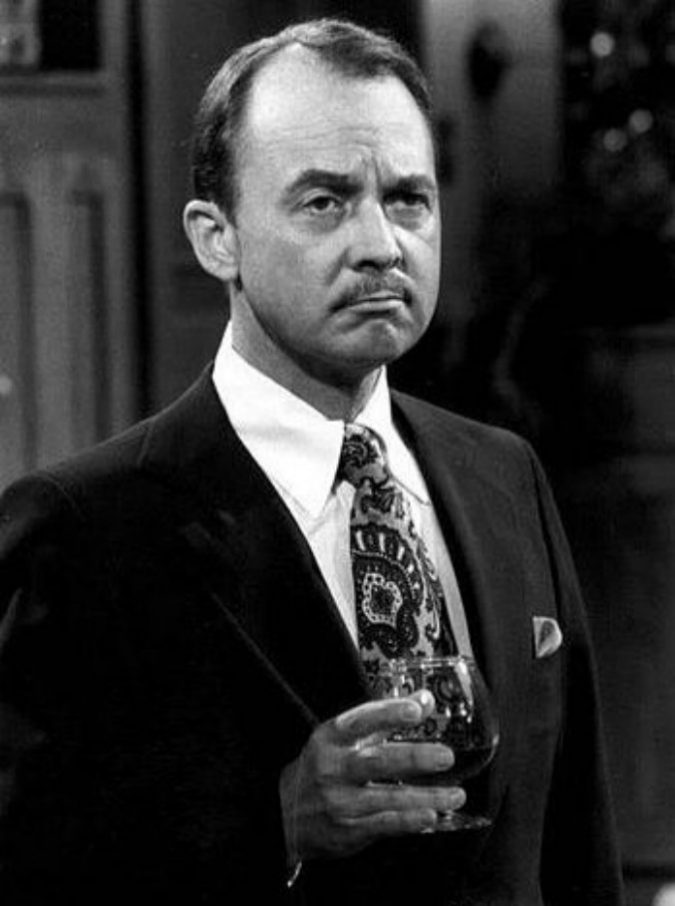 John Hillerman morto: addio a Jonathan Higgins, il maggiordomo di ...