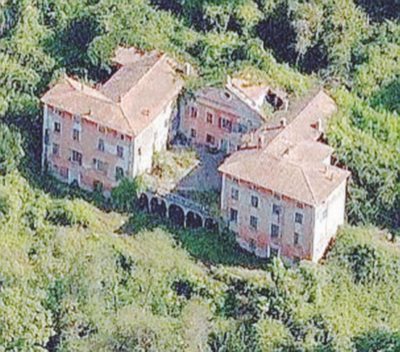 Sangue tra fratelli, horror in villa Massoni - Il Fatto Quotidiano