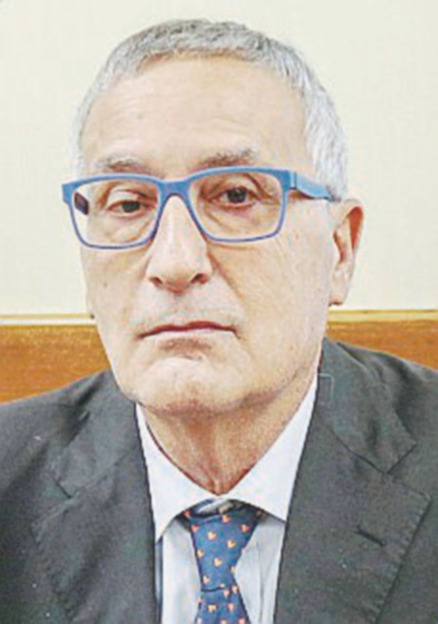 Franco Roberti entra nella giunta di Vincenzo De Luca - Il Fatto Quotidiano