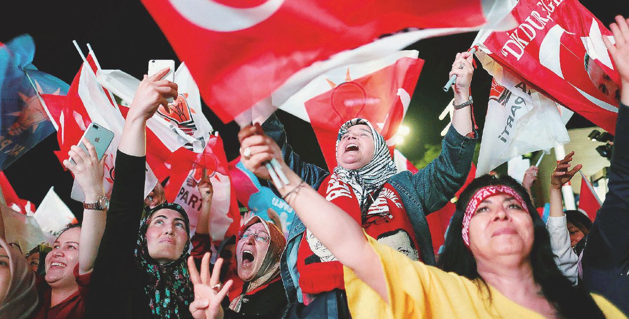 Turchia, il Sultano si (ri)prende tutto. Erdogan oltre il 50 per cento ...