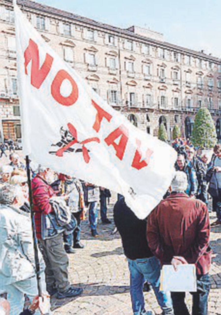 NoTav, 16 condanne e 31 anni di carcere per gli scontri del 2015 - Il ...