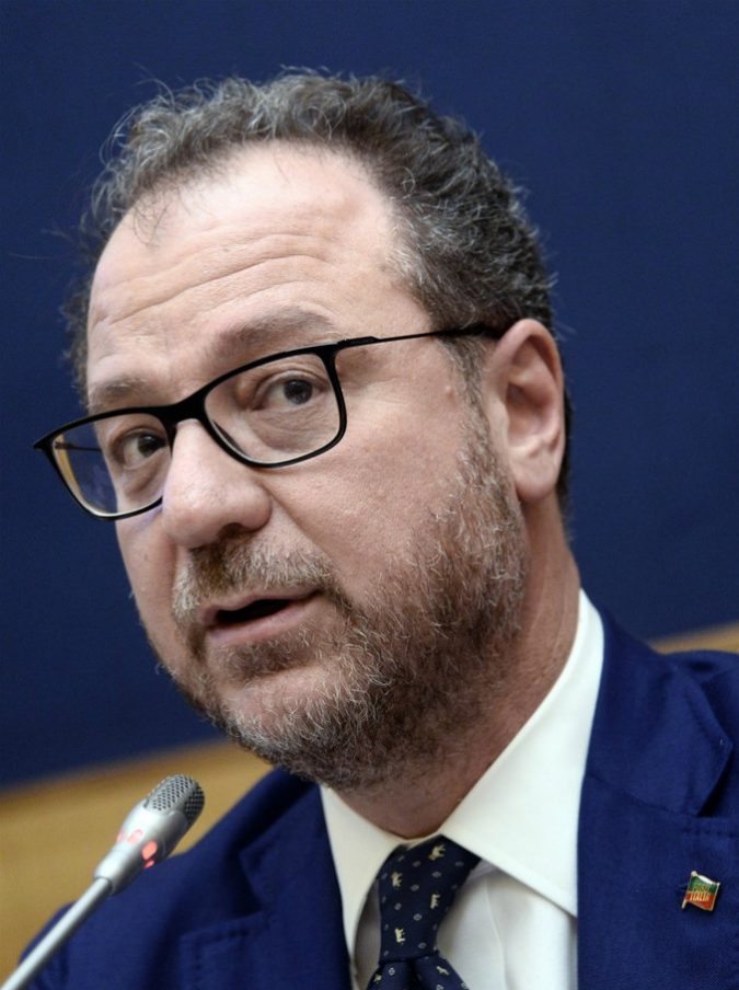 Giorgio Mulé rivela: "Domenica scorsa sono stato male, ho avuto paura ...