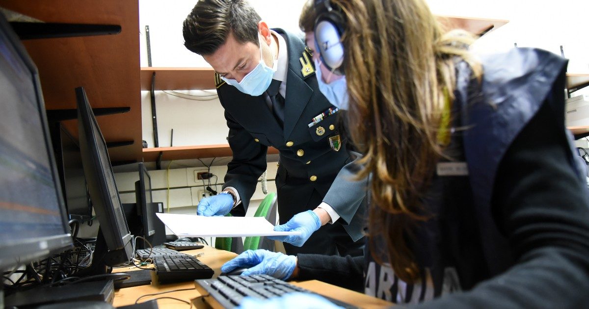 "Truffa all'Unione europea", indagate Veronafiere spa e l’Unione ...