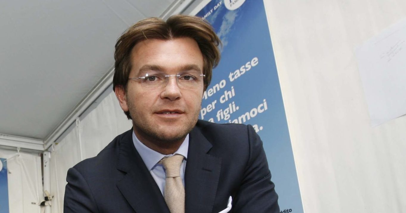 Parma, il sindaco “riabilitato” aveva patteggiato 2 anni - Il Fatto ...