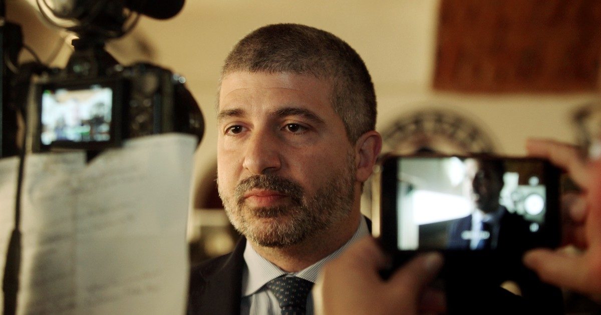 Simone Di Stefano lascia Casapound: "Scelta sofferta, le ragioni sono ...