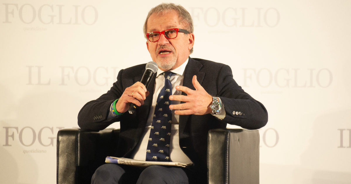 È morto Roberto Maroni: l'ex segretario della Lega aveva 67 anni. È ...