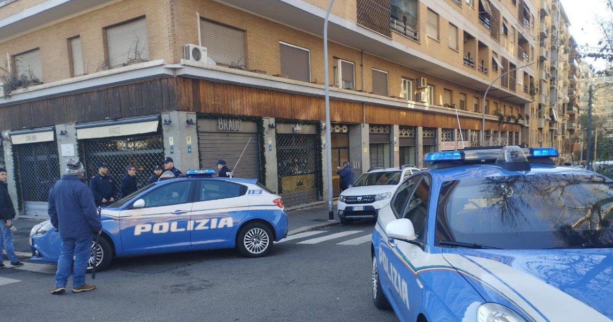 Femminicidio a Roma, 35enne uccisa a colpi di pistola dall'ex compagno fuori da un ristorante ...