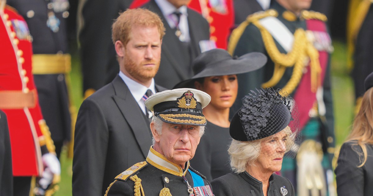 Harry sarà da solo all’incoronazione di papà Carlo III - Il Fatto Quotidiano