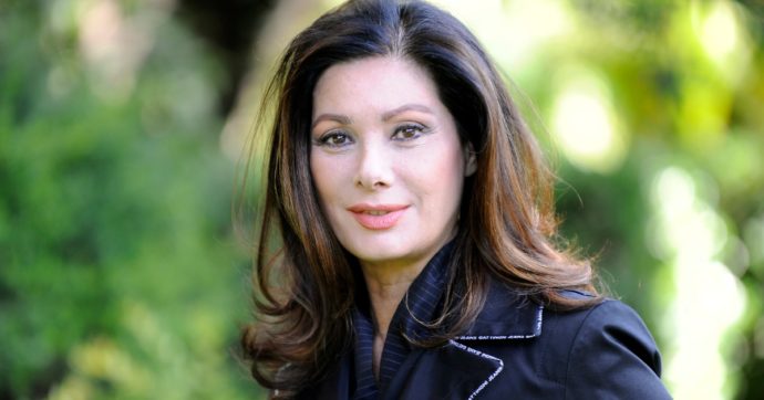 Edwige Fenech Vodly Movies