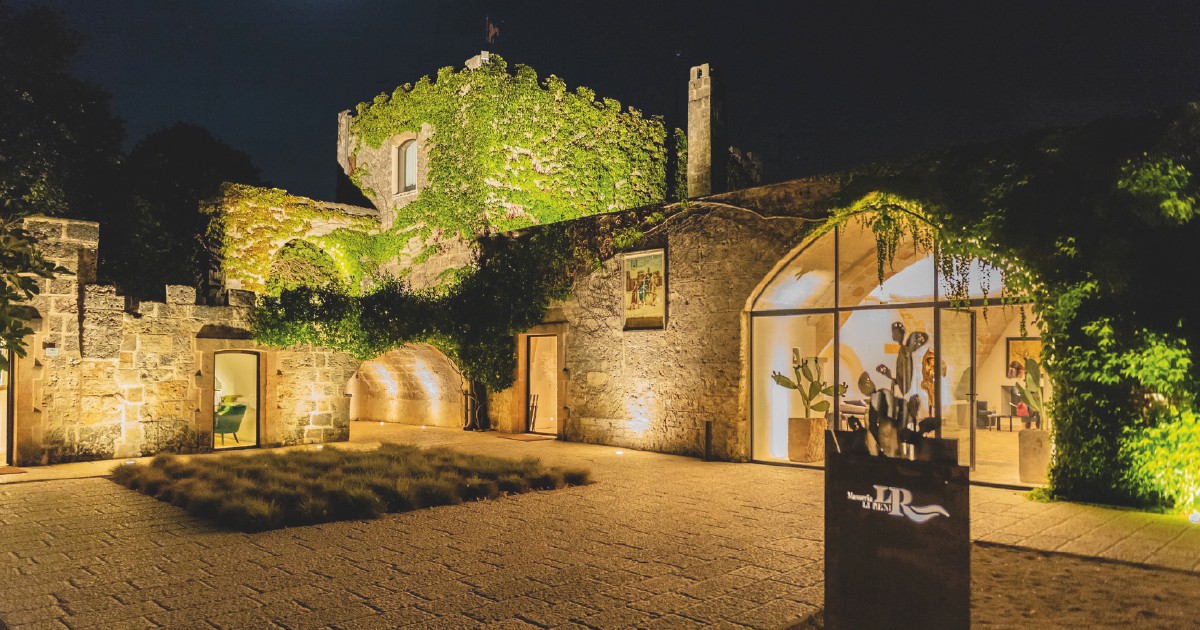 Vespa riapre la sua masseria ruffiana: 8 ministri (e Conte) - Il Fatto ...