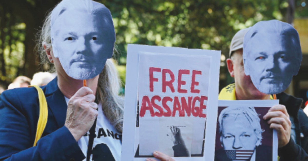 Bologna, il BiograFilm presenta “Ithaka”, doc su Julian Assange - Il Fatto Quotidiano