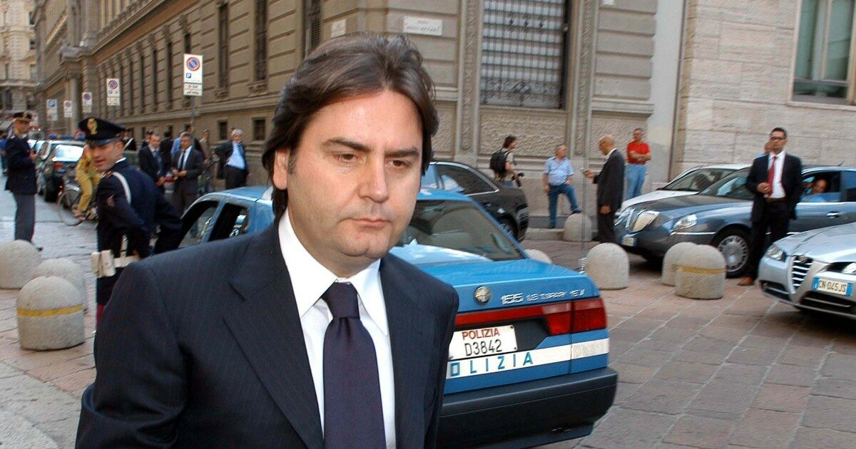 Ricucci di nuovo nei guai: "Truffa da 1,8 milioni con furto di password ...