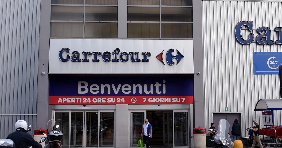 Pepsi costa troppo: Carrefour blocca le vendite in Italia - Il Fatto ...