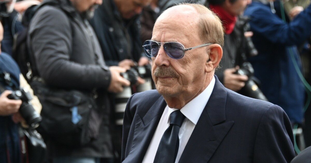 I giornalisti dell'Agi in piazza contro la cessione con Angelucci: "Eni ...