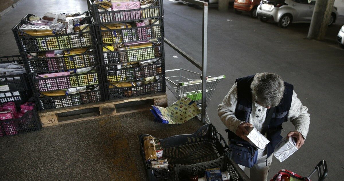 Potere d'acquisto ancora in calo, risparmio ai minimi da 28 anni e boom ...