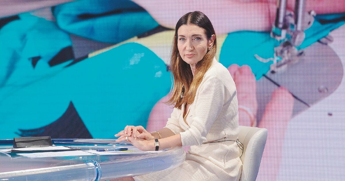“Assumo donne solo over 40”, condannata la stilista Franchi: 5 mila € e ...