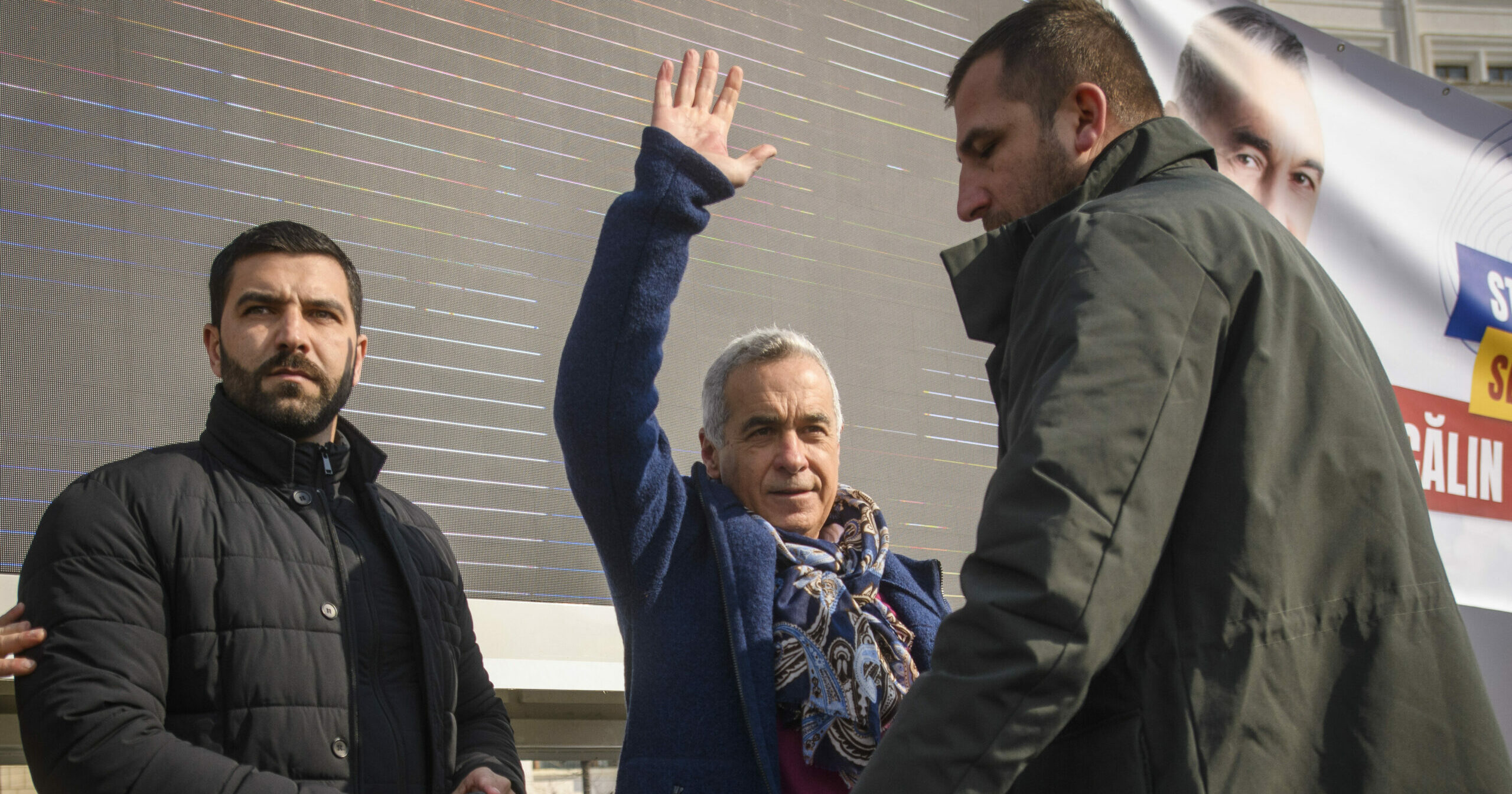 Il Fatto di domani. Georgescu fermato: la Romania vuole bloccare il ...