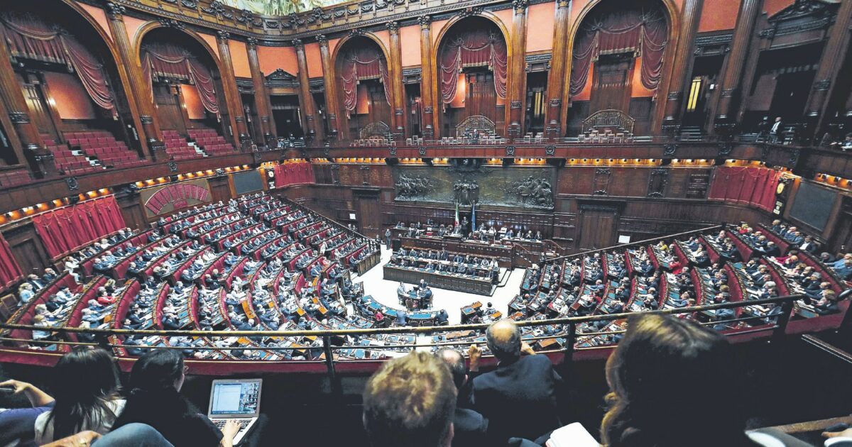 My sexy web slut wife lisa hayley is a sweet girl who is